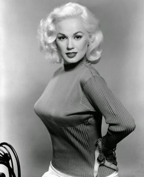 31 Pics Of Stunning Bullet Bras Which Prove The World Before Was More ...