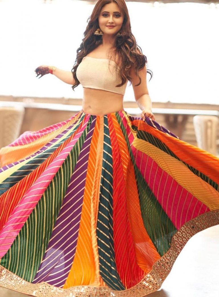 15 Photos Of Rashami Desai, One Of The Most Gorgeous TV Actress