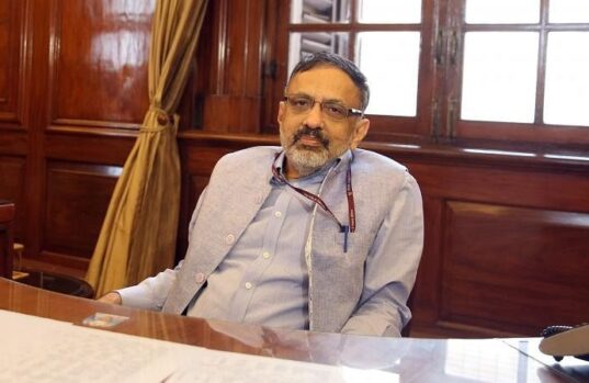 Difference Between IAS And IPS. Who Is More Powerful?