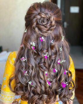 21 Open Hair Hairstyle For A Fresh And Modern Look
