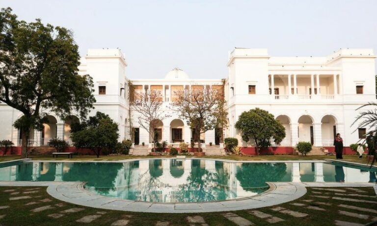 Inside Saif Ali Khan's Pataudi Palace: 150 Rooms, A Stunning Pool, And ...